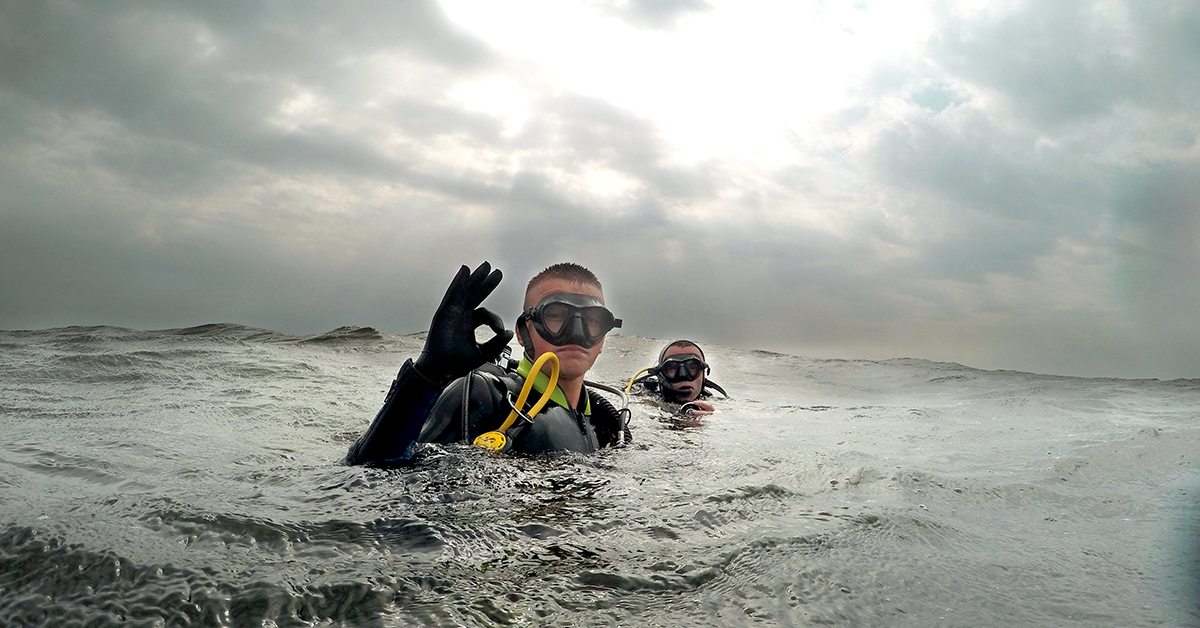 The School of Military Divers: a new stage launched. Helping Airborne ...